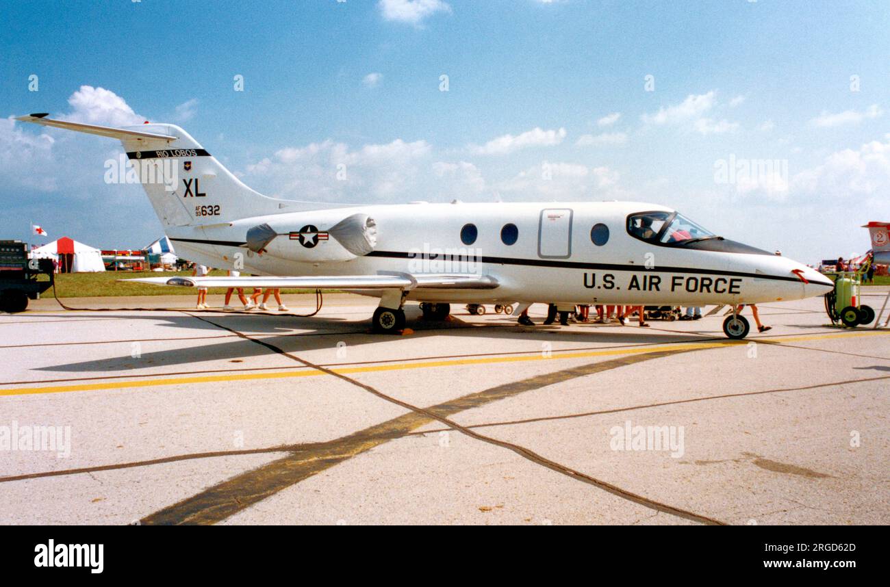 United States Air Force - Beechcraft T-1A Jayhawk 93-0632 (MSN TT-89 ...