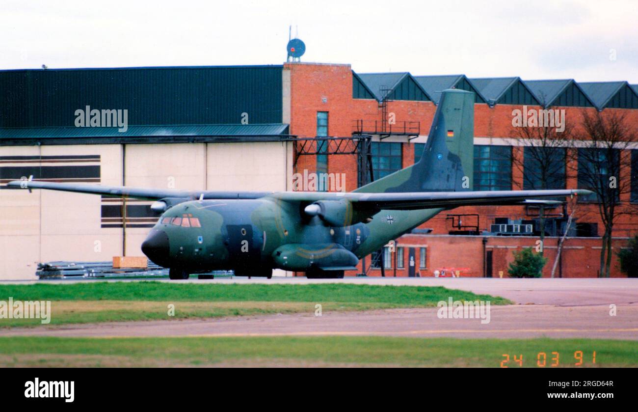 Luftwaffe march hi-res stock photography and images - Alamy