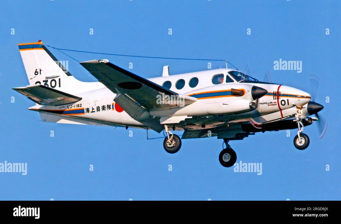 Japanese Maritime Self Defence Force - Beech LC90 King Air 9301 (msn LJ ...