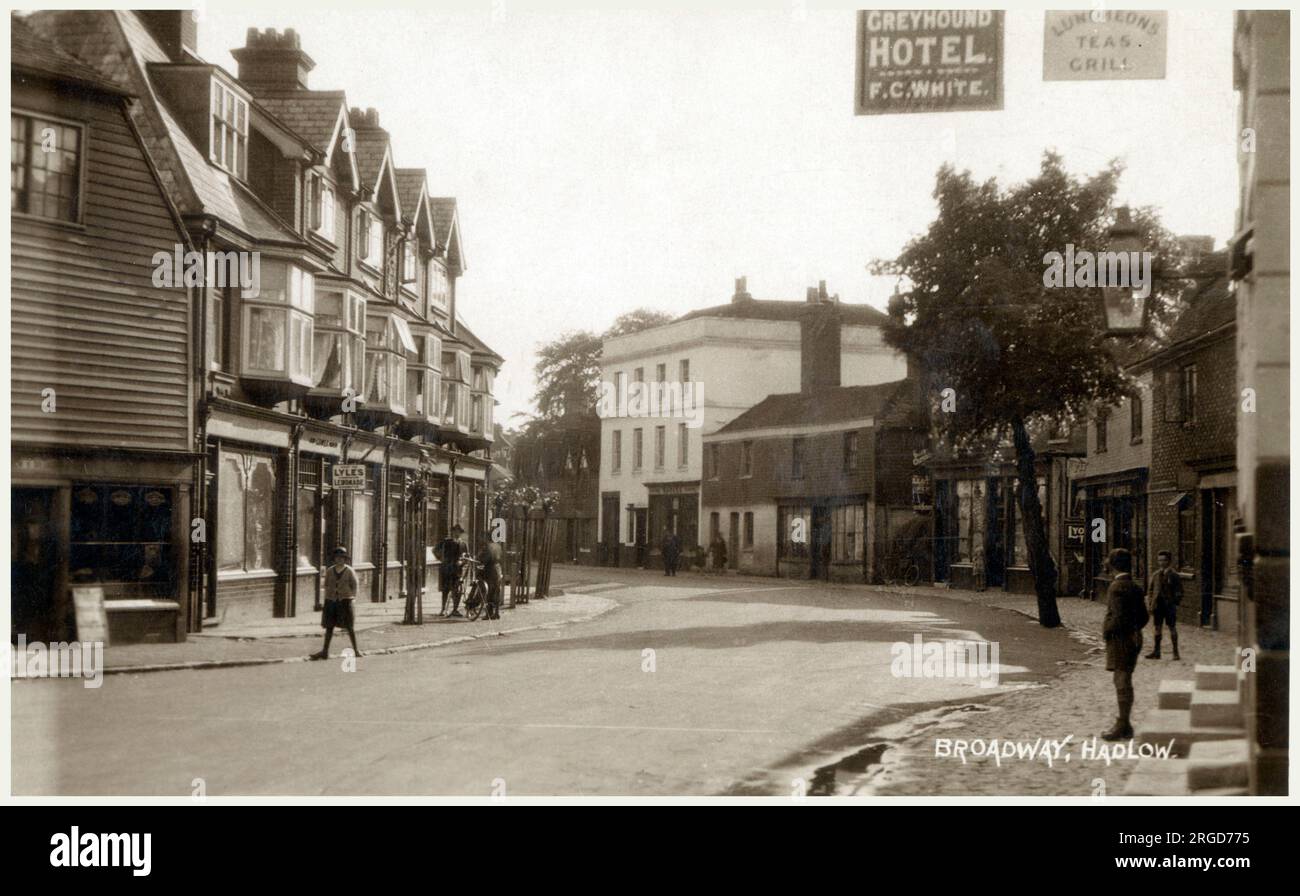 Hadlow, Kent - Broadway Stock Photo - Alamy