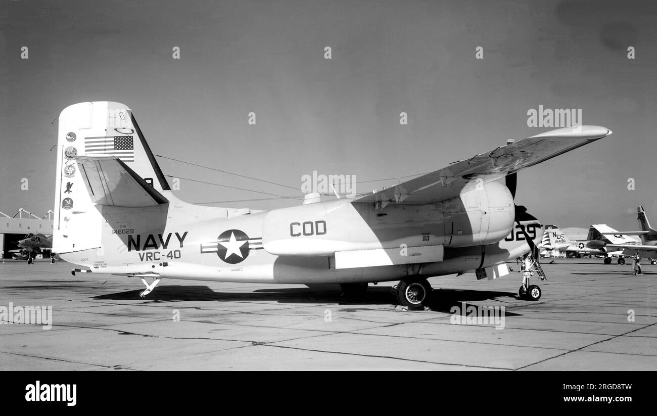 United States Navy - Grumman C-1A Trader 146029 (MSN 59), of VRC-40 ...