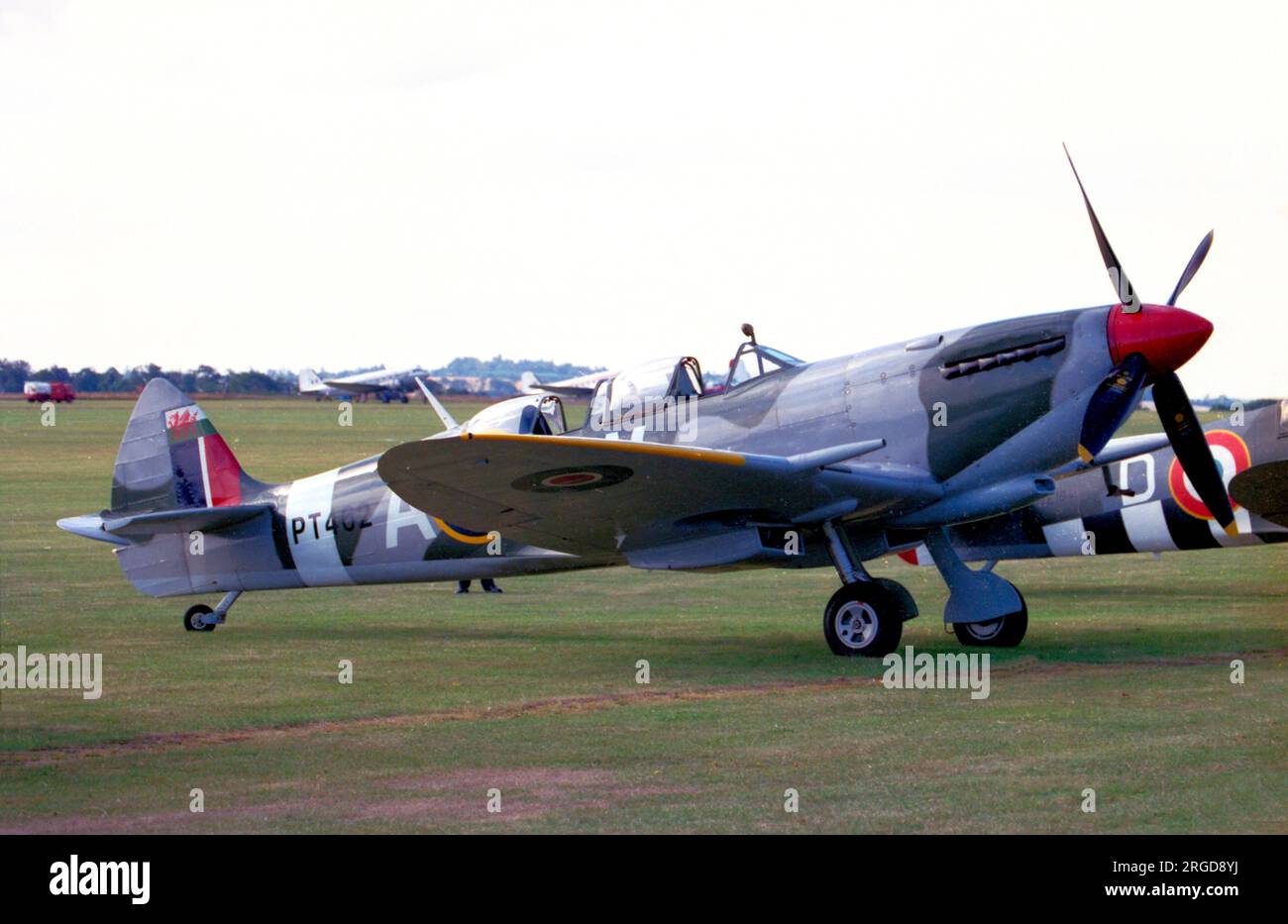 Supermarine Spitfire Mk HF Mk.IXe G-CTIX / PT462, of Charles Church ...