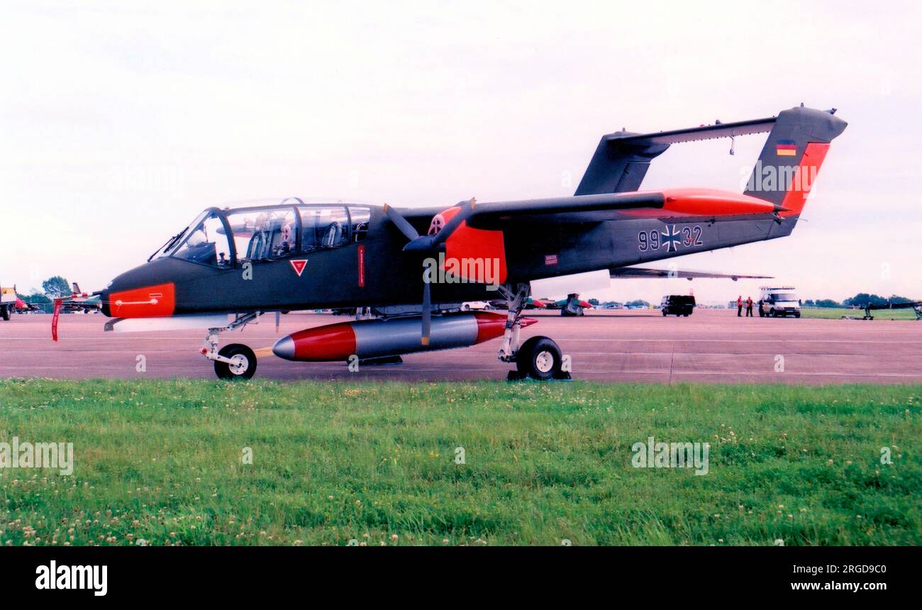 Luftwaffe - Rockwell OV-10B Bronco 99+32 (msn 338-17 Stock Photo - Alamy