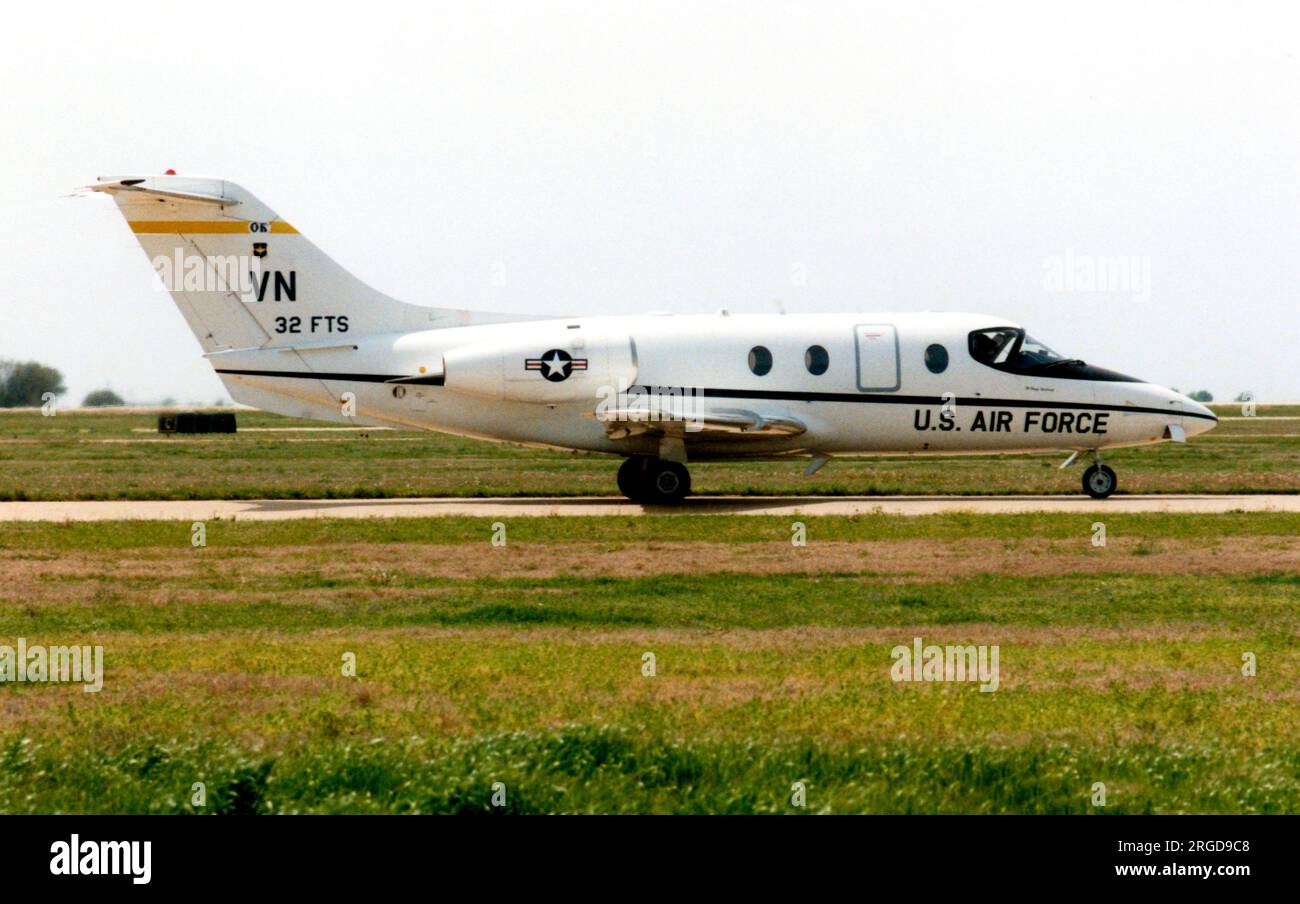 United States Air Force - Beech T-1A Jayhawk 93-0632 (MSN TT-89 Stock ...