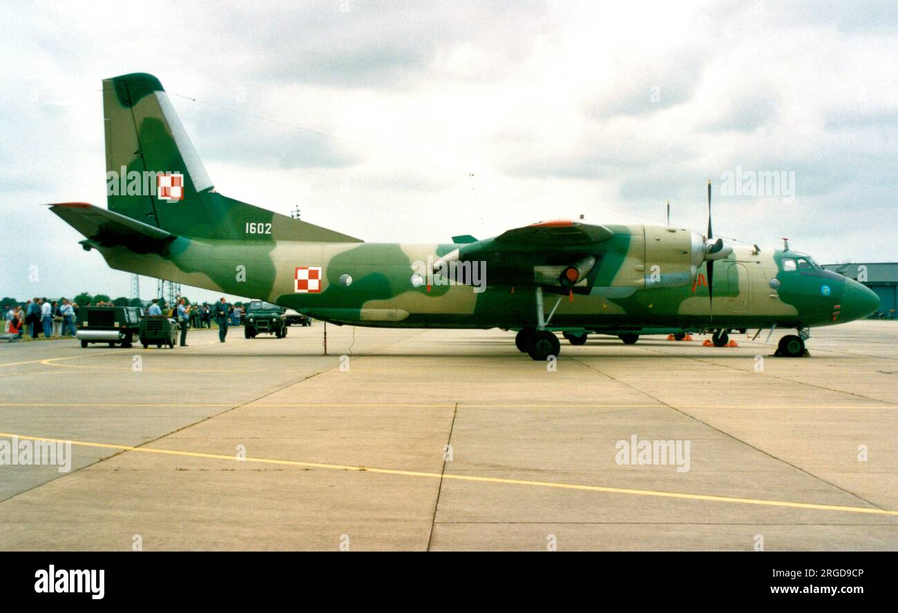 Polish Air Force - Antonov An-26 1602 (msn 16-02), of 13 plt Stock Photo - Alamy