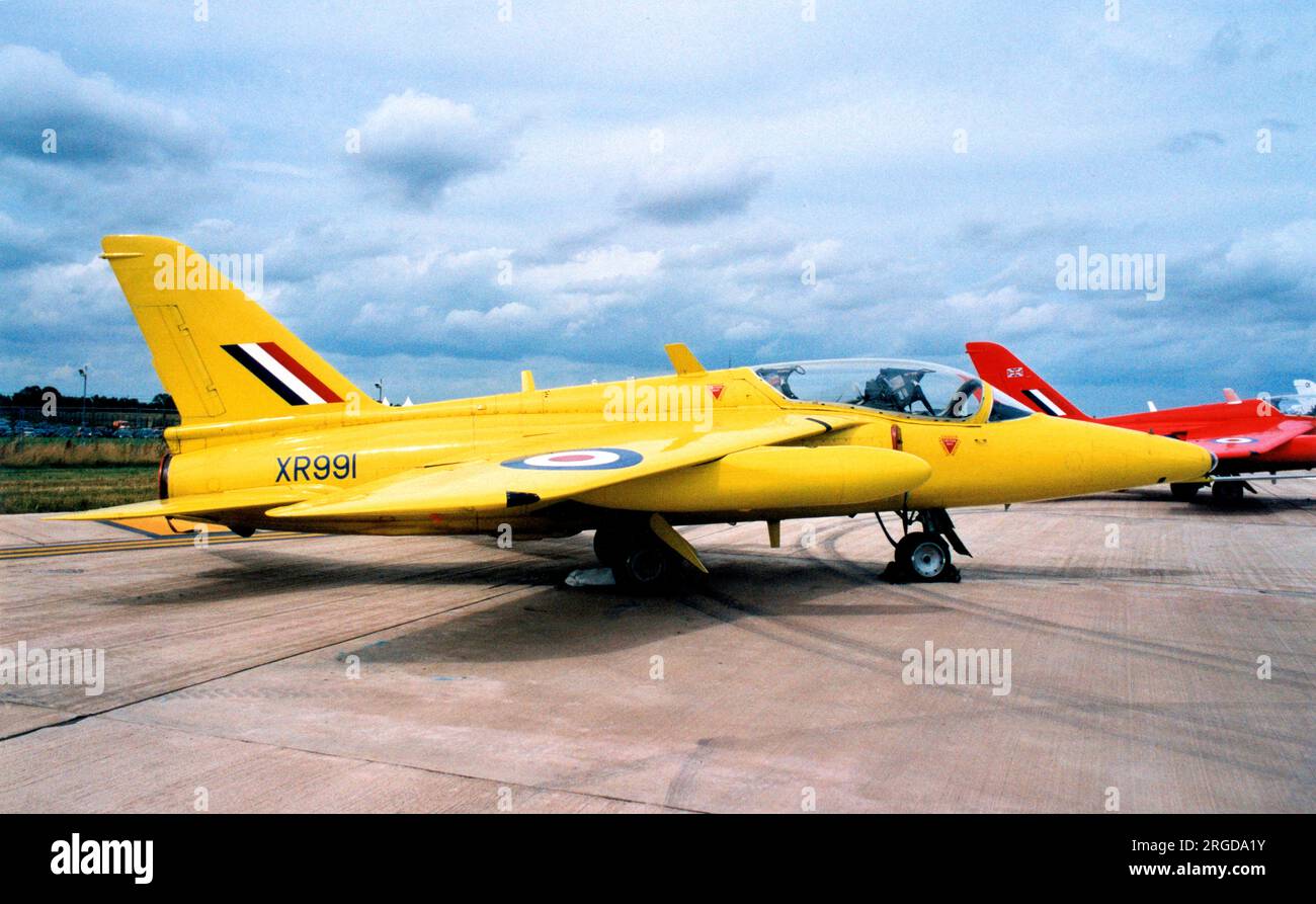 Hawker Siddeley Gnat T.1 G-MOUR / XR991 (msn FL585 Stock Photo - Alamy
