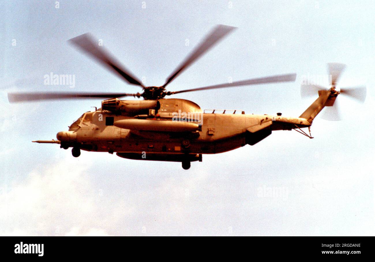 United States Air Force - Sikorsky MH-53M Pave Low IV 69-5795 (msn 65 ...