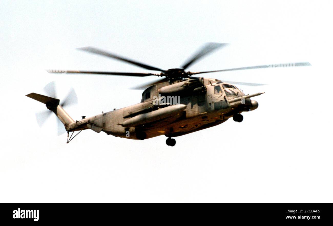 United States Air Force - Sikorsky MH-53M Pave Low IV 69-5795 (msn 65 ...