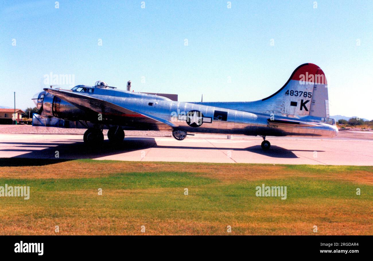 Douglas long hi-res stock photography and images - Alamy