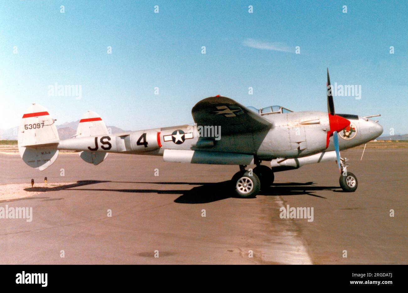 Lockheed P-38L Lightning N3JB (msn 8352, ex N9011R, ex N7TF, ex NX67861 ...