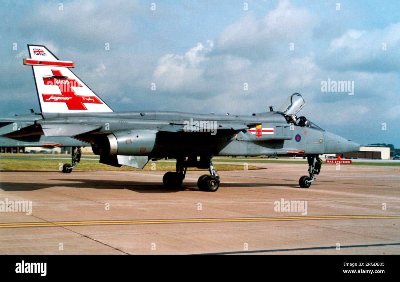 Royal Air Force - SEPECAT Jaguar GR.3A XZ103 / FP (msn S.104), of No.41 ...