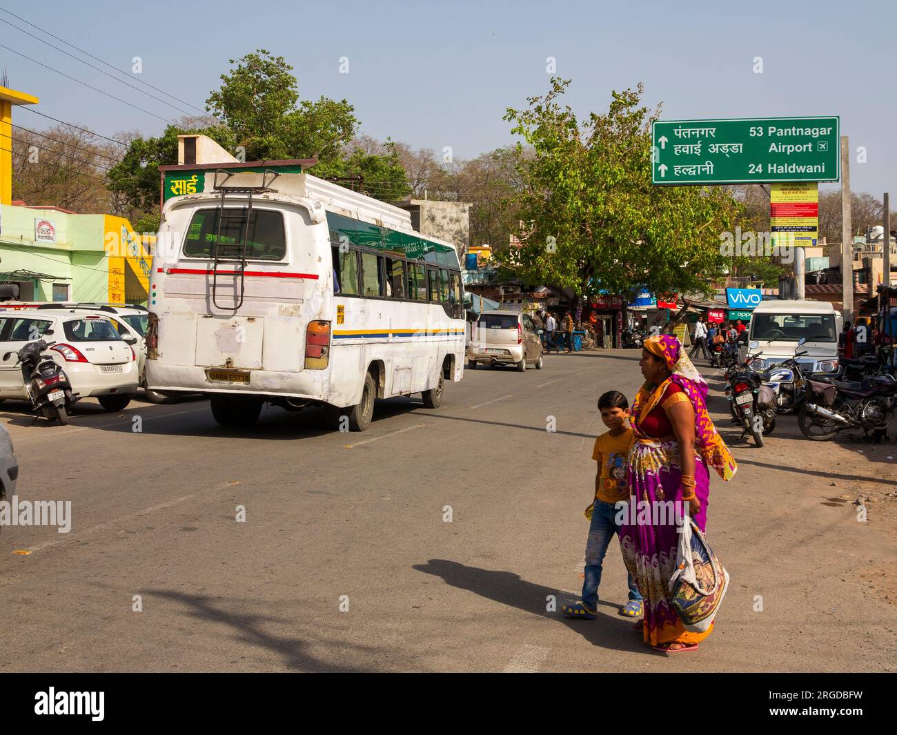 Street scene at Kaladhungi, Uttarakhand, India Stock Photo - Alamy