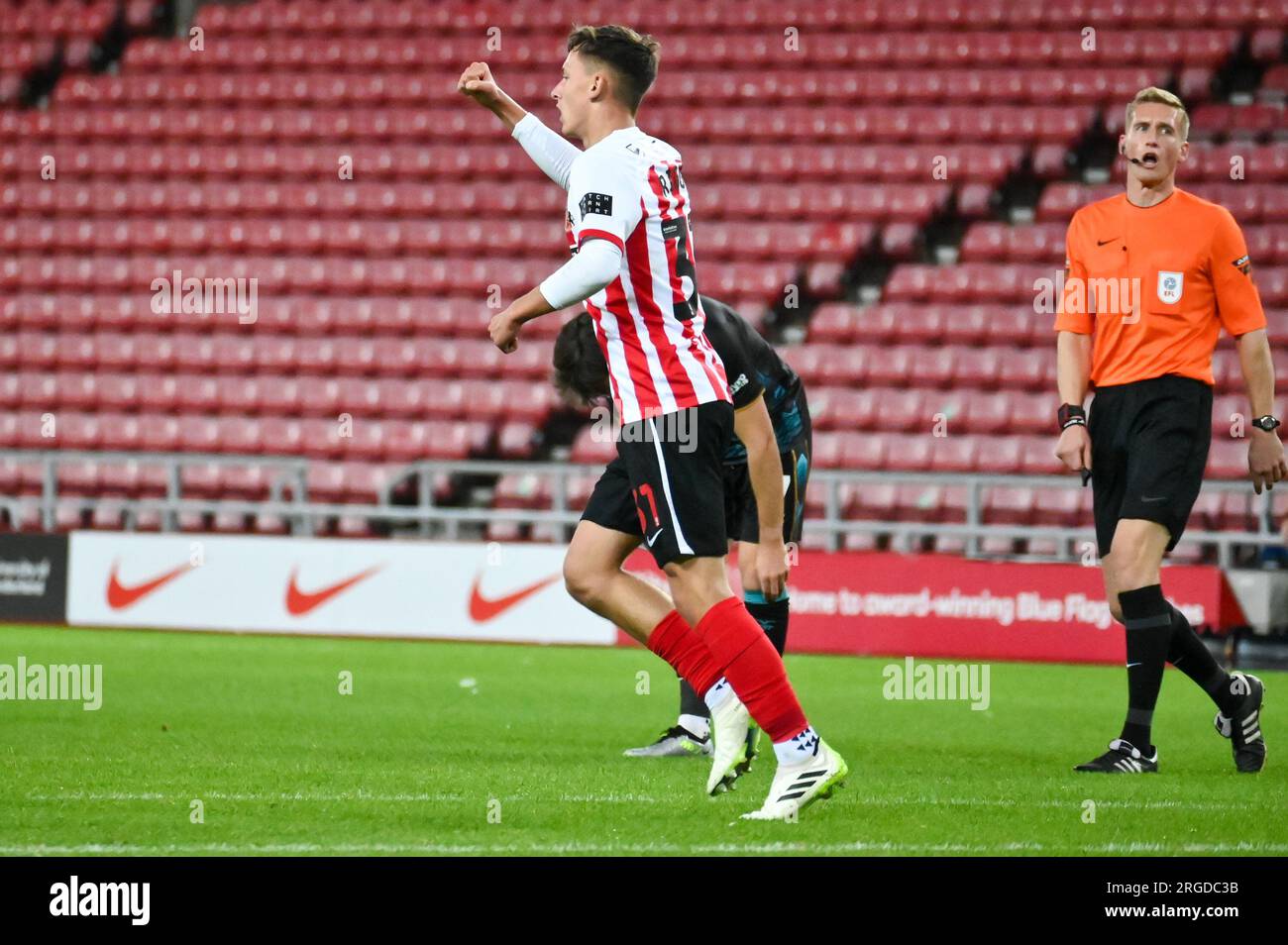 Chris Rigg celebrates after scoring Sunderland AFC's equalising goal ...