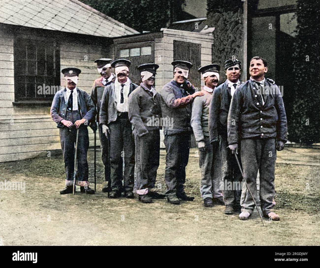 Blind soldiers st dunstans ww1 hi-res stock photography and images - Alamy