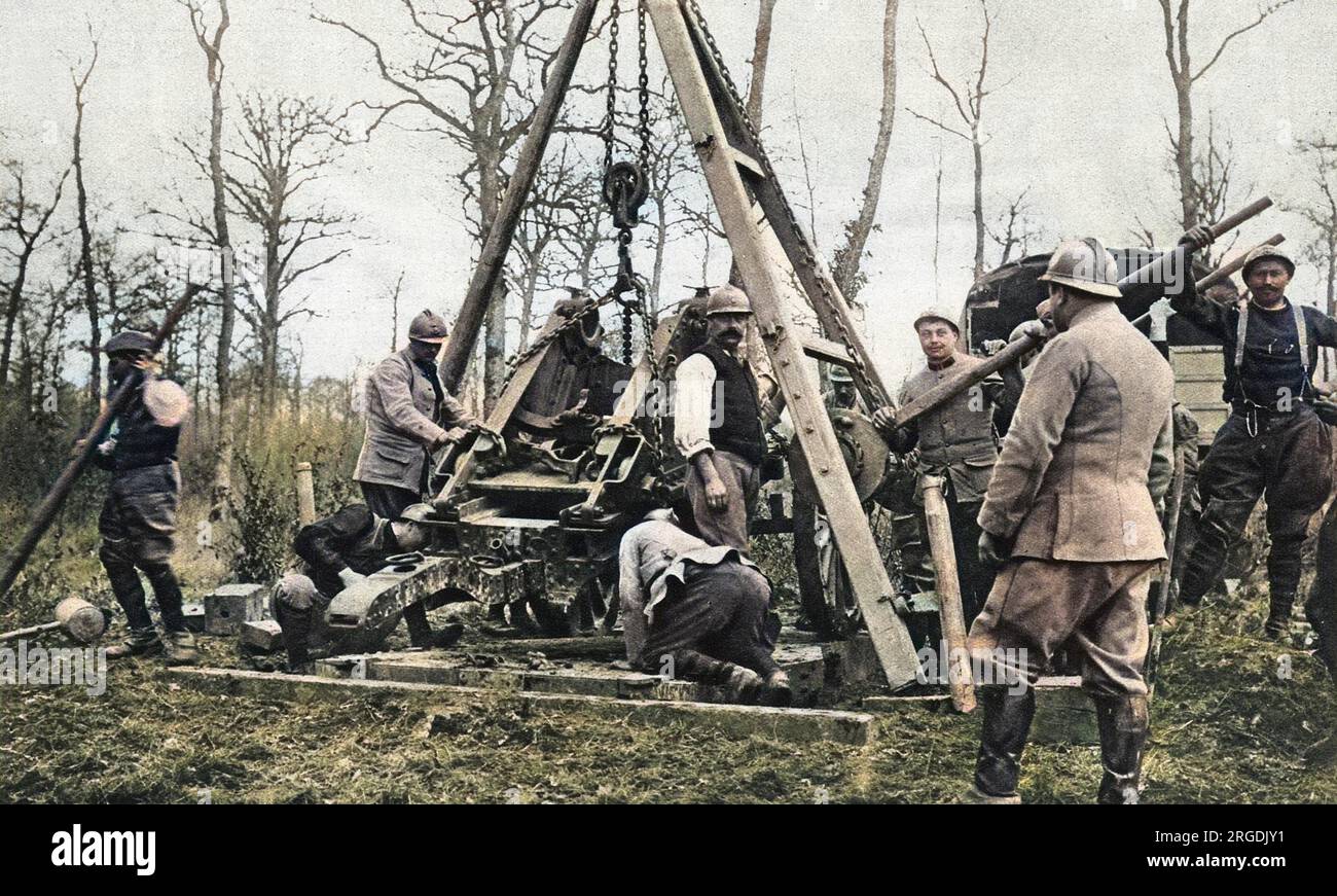 Gun positioning hi-res stock photography and images - Alamy