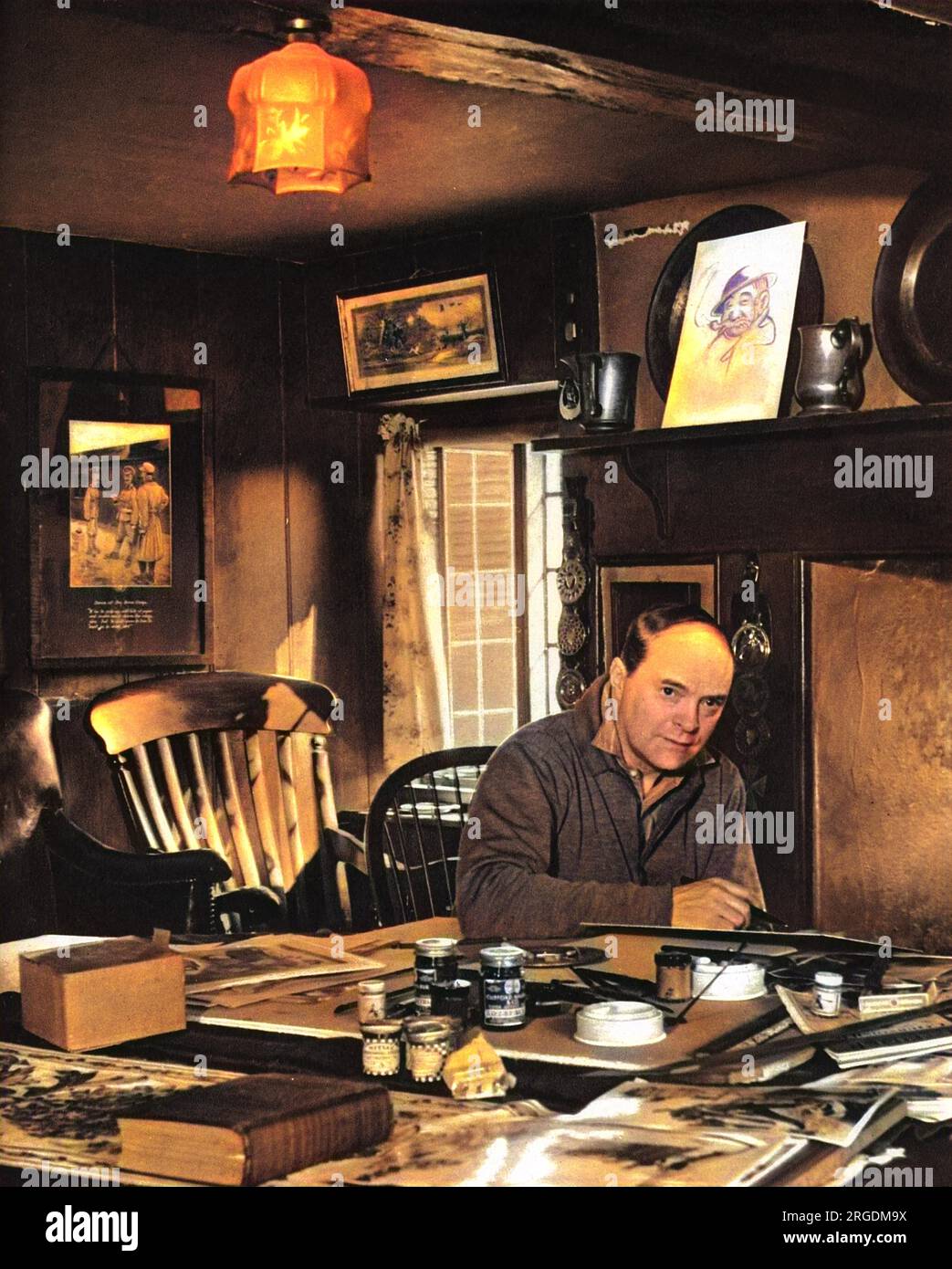 Captain Bruce Bairnsfather (1888 - 1959), British soldier, artist and ...