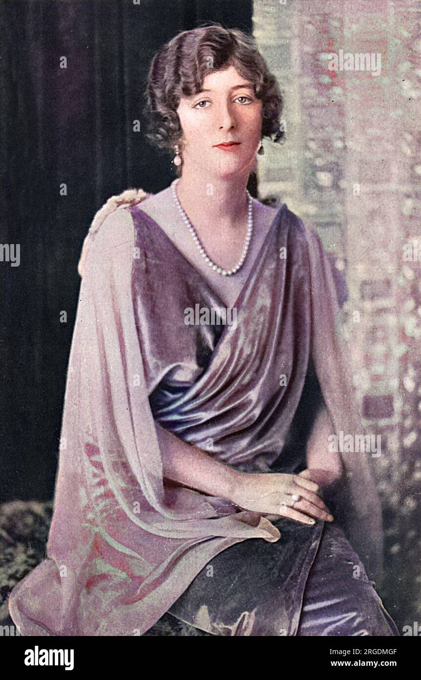 Lady Idina Wallace, nee Sackville, eldest daughter of Lord de la Warr ...