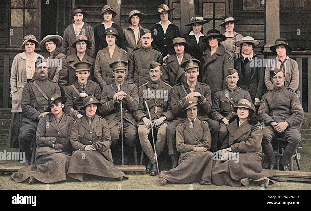 The staff and lady motor drivers and clerks of the balloon training ...