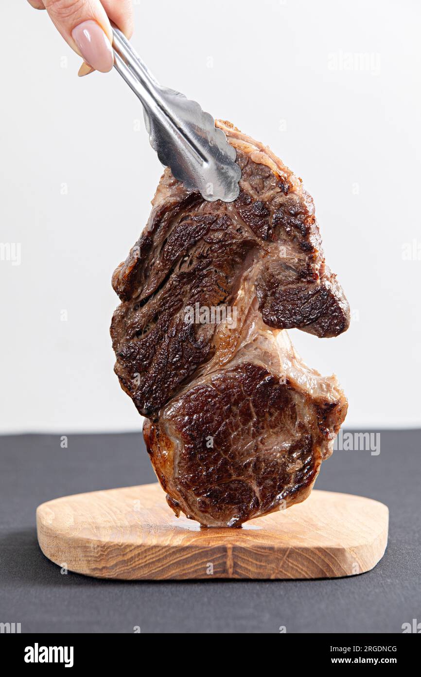 Steak dripping with sauce hi-res stock photography and images - Alamy