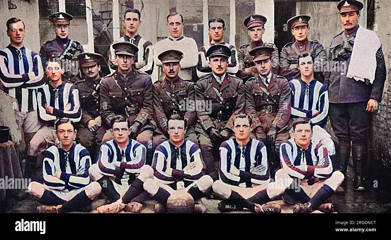 Army footballers hi-res stock photography and images - Alamy