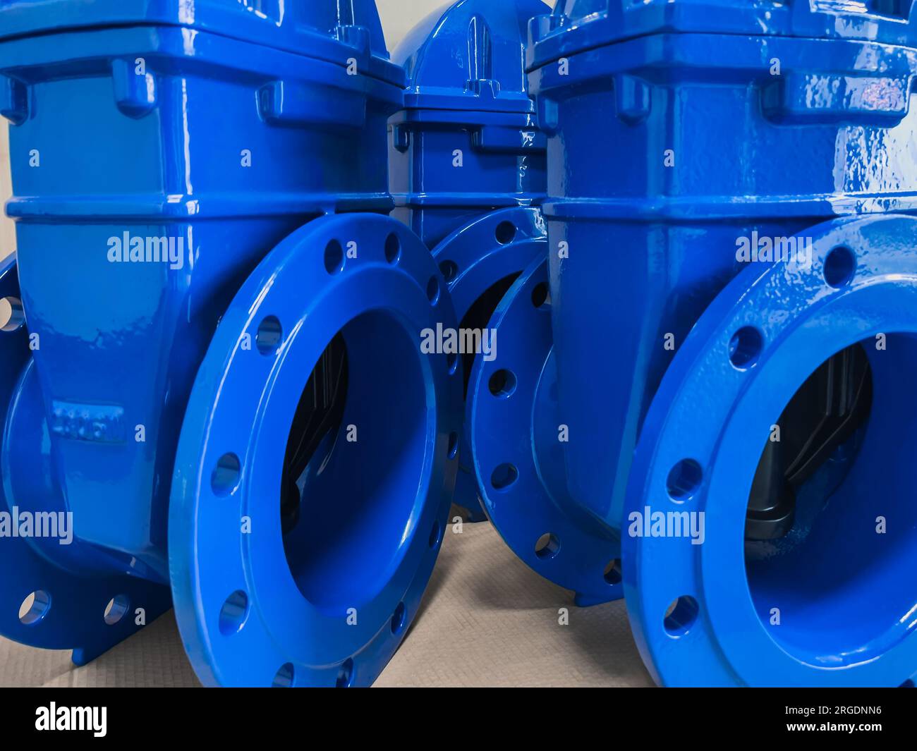 Blue collar valve with NBR sealing to large dimensions water supply ...