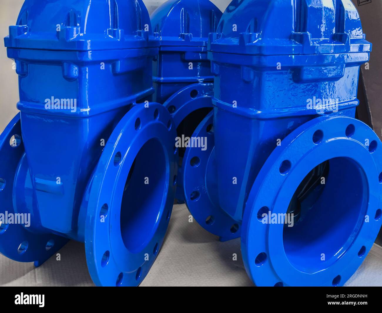 Blue collar valve with NBR sealing to large dimensions water supply ...