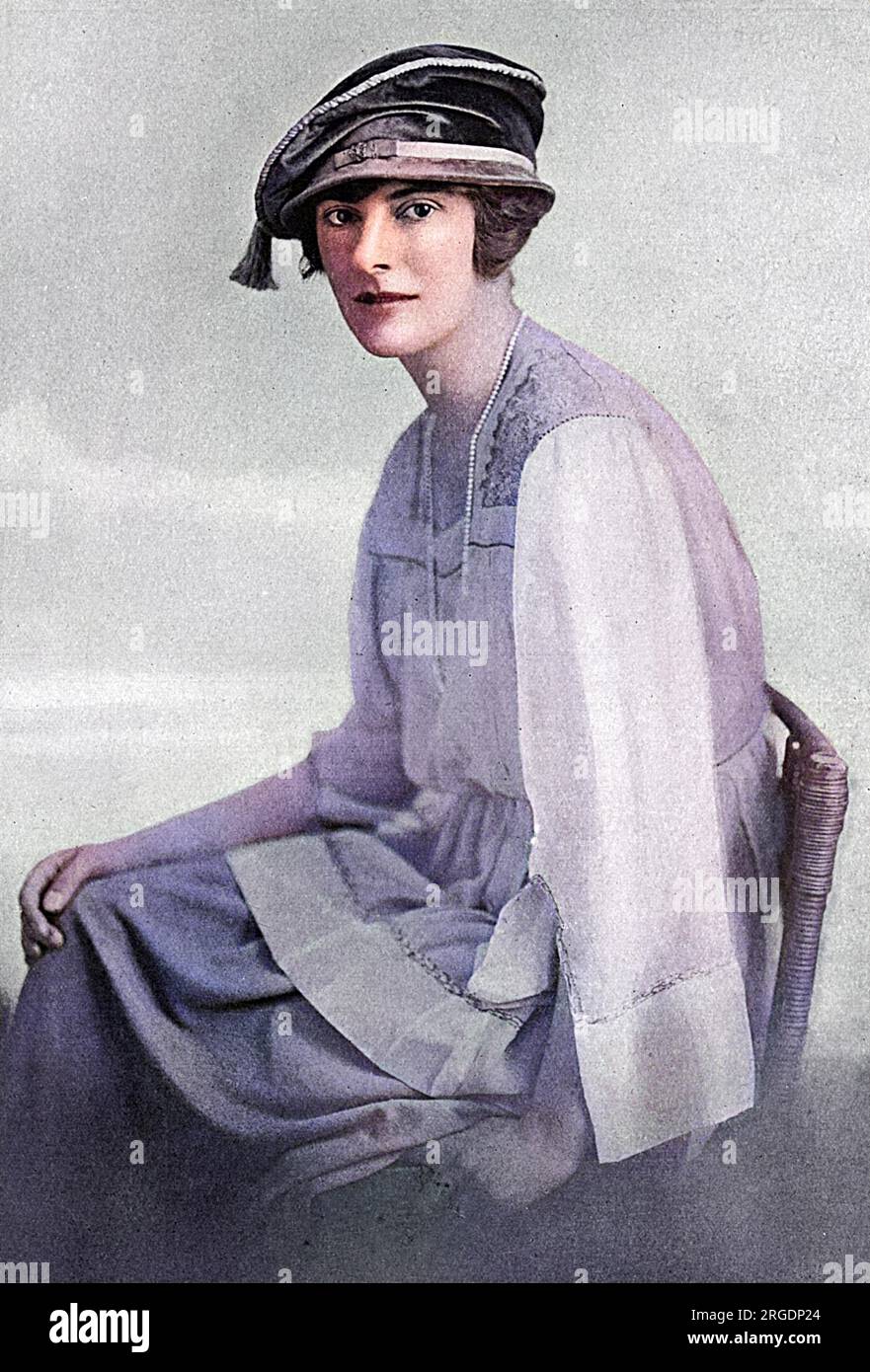 Mrs 'Ian Hay' Beith, wife of Major General John Hay Beith, CBE (1876 ...