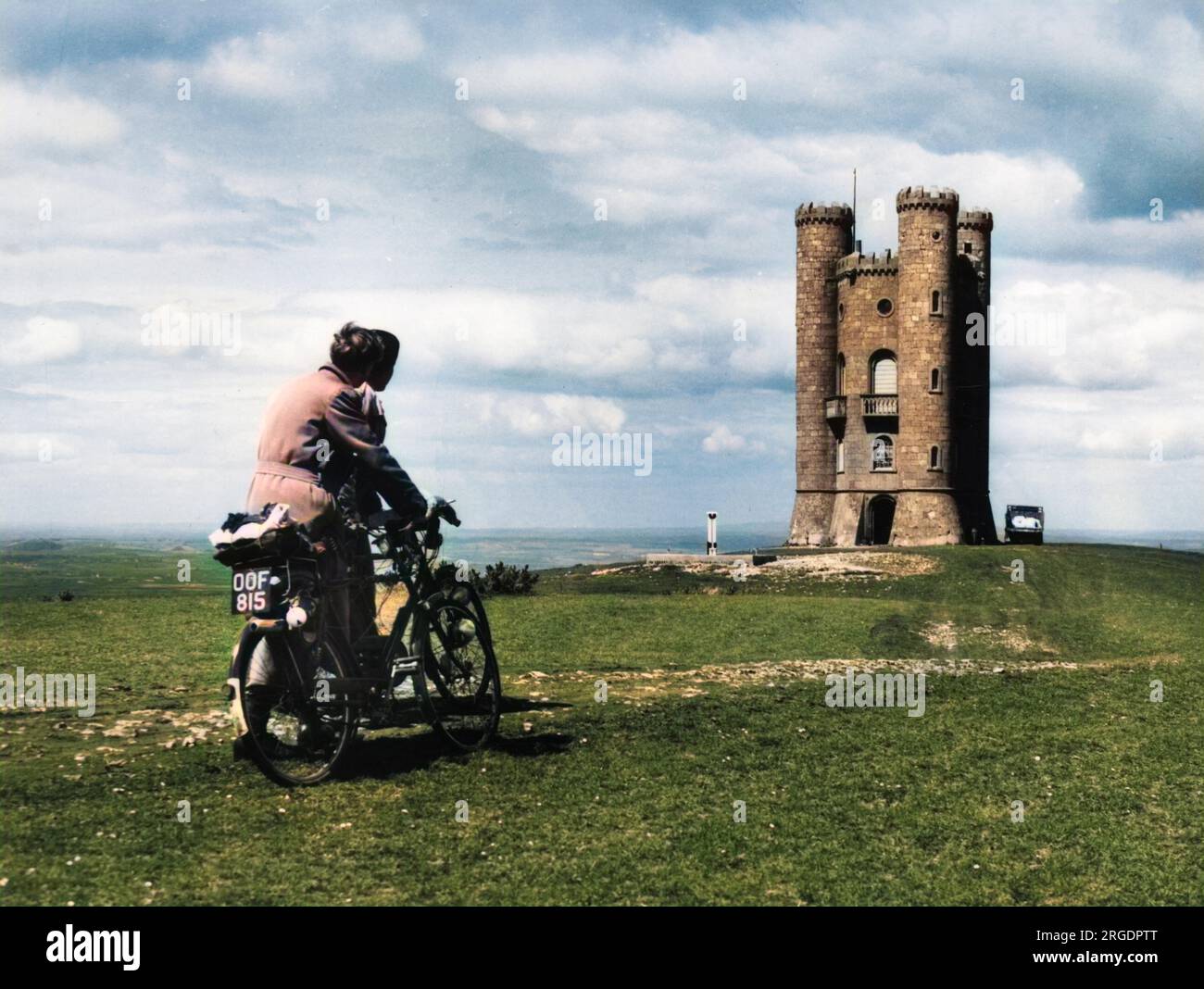 Broadway Tower, Worcestershire - a striking folly which Lady Coventry ...