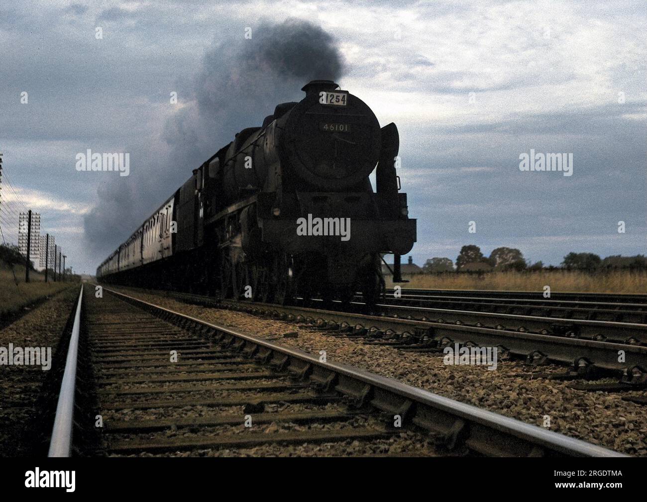 Train from ground level hi-res stock photography and images - Alamy