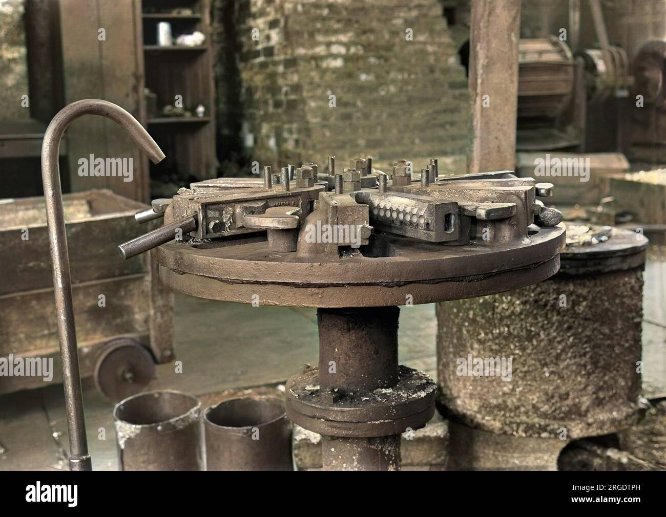 World war one manufacturing hi-res stock photography and images - Alamy