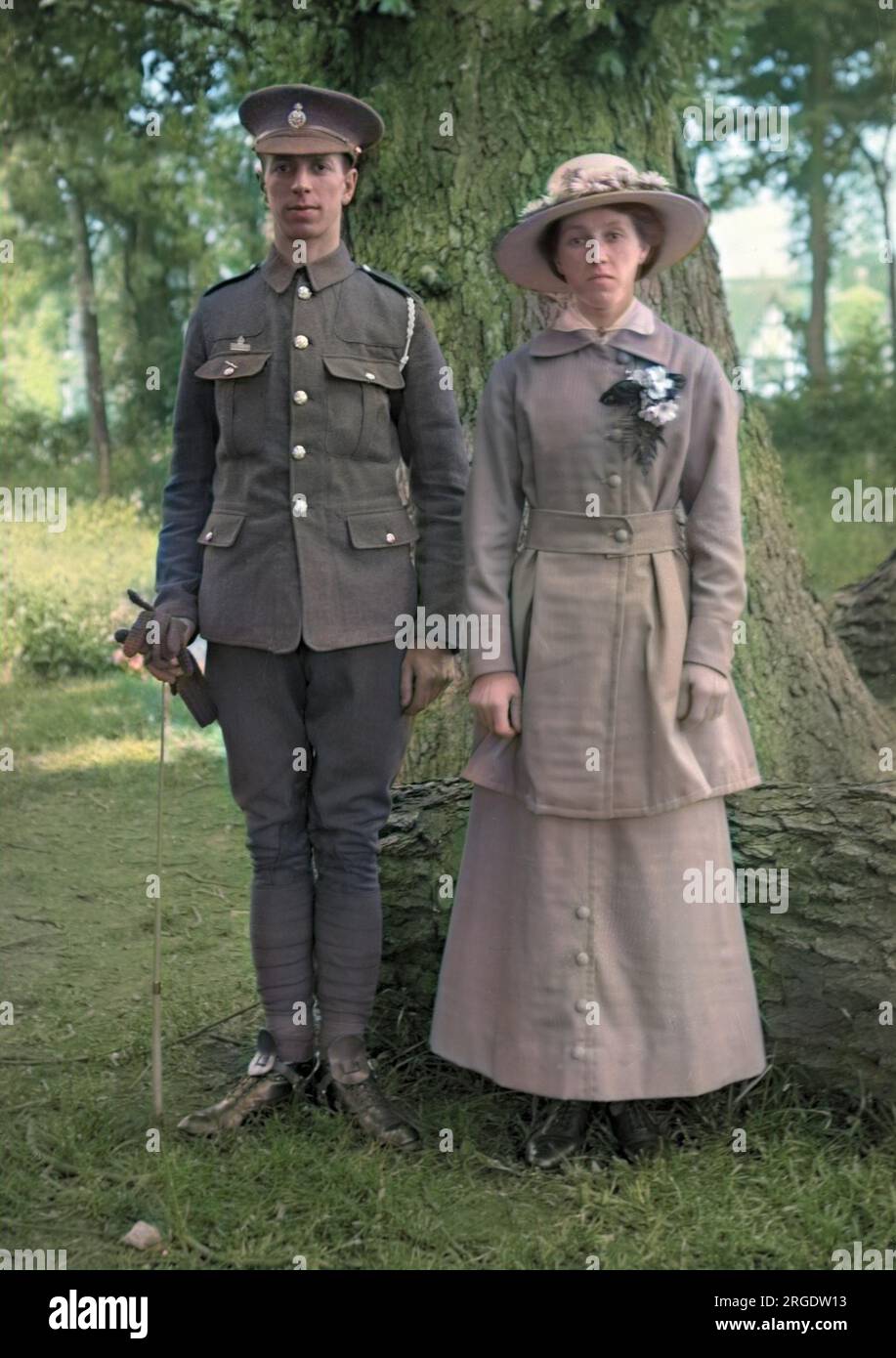 Smart military uniform uniforms hi-res stock photography and images - Alamy
