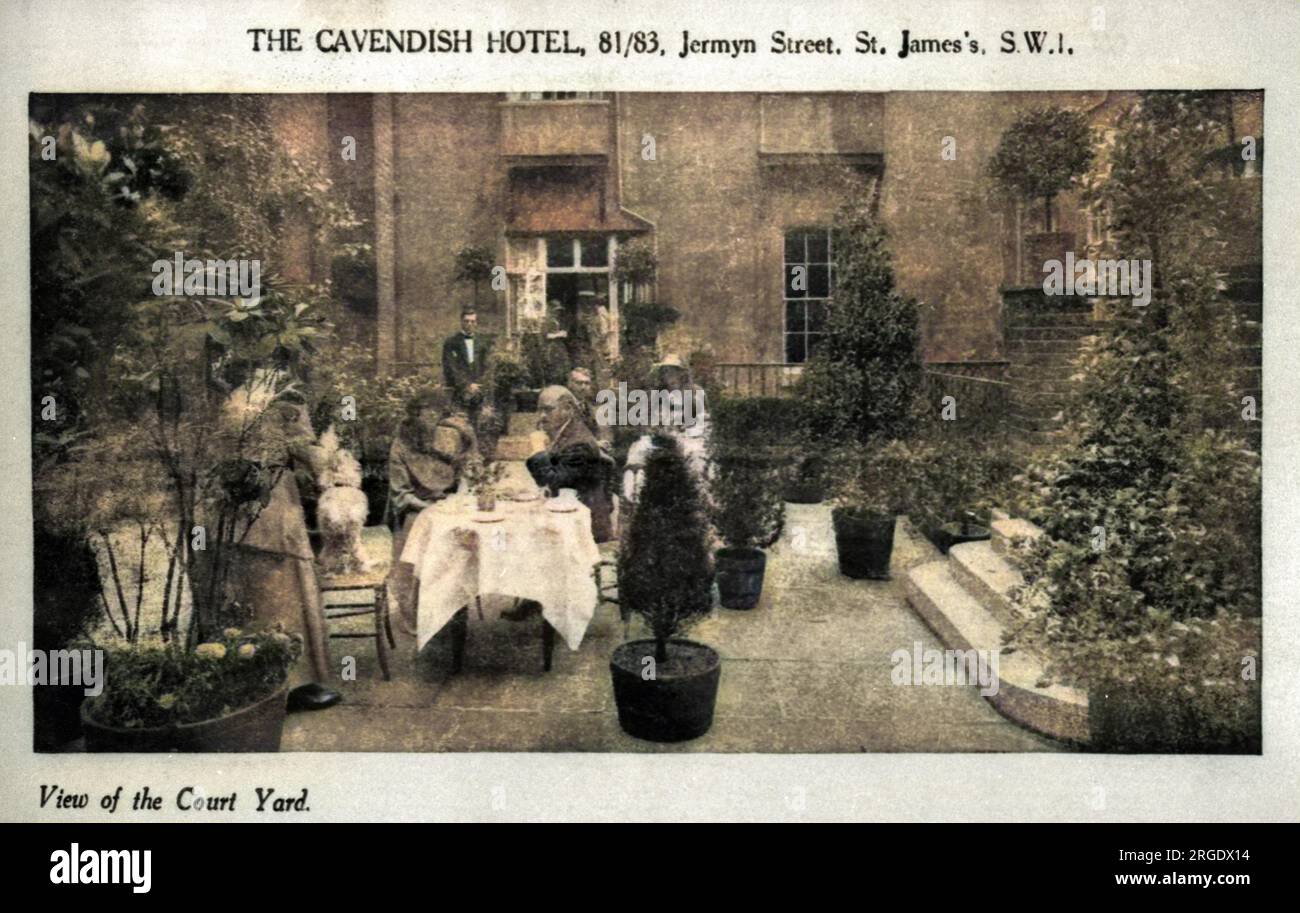 Cavendish hotel london hi-res stock photography and images - Alamy