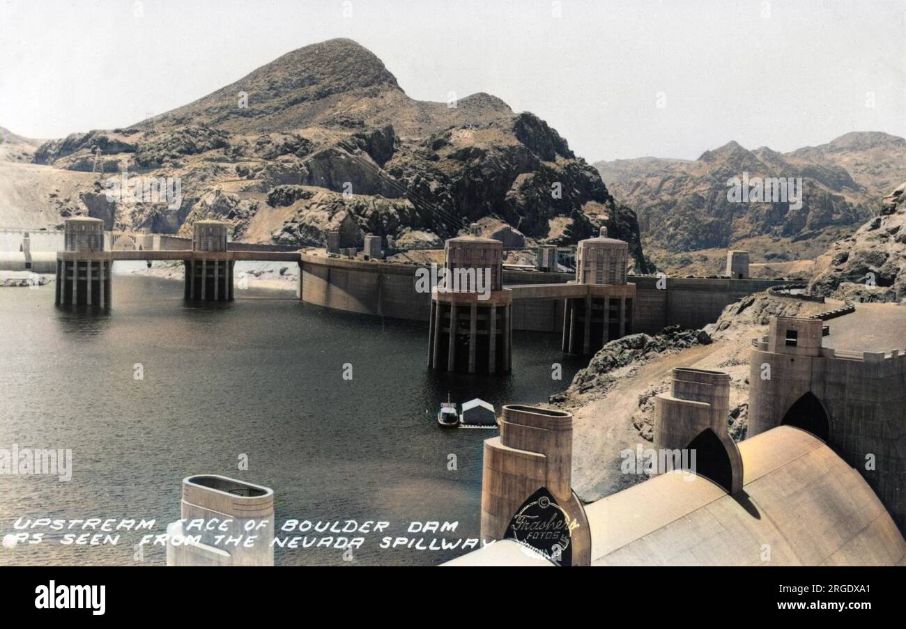 Upstream from hoover dam hi-res stock photography and images - Alamy