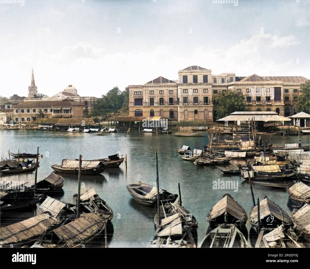 Shanghai waterfront, China Stock Photo - Alamy