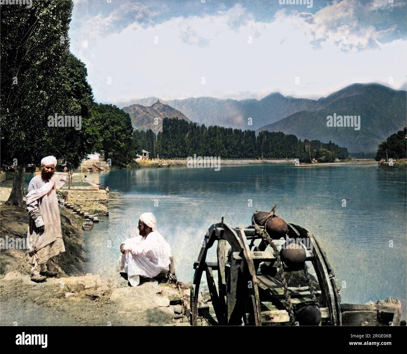 View of the River Jhelum (or Jehlam), which flows in India and Pakistan ...