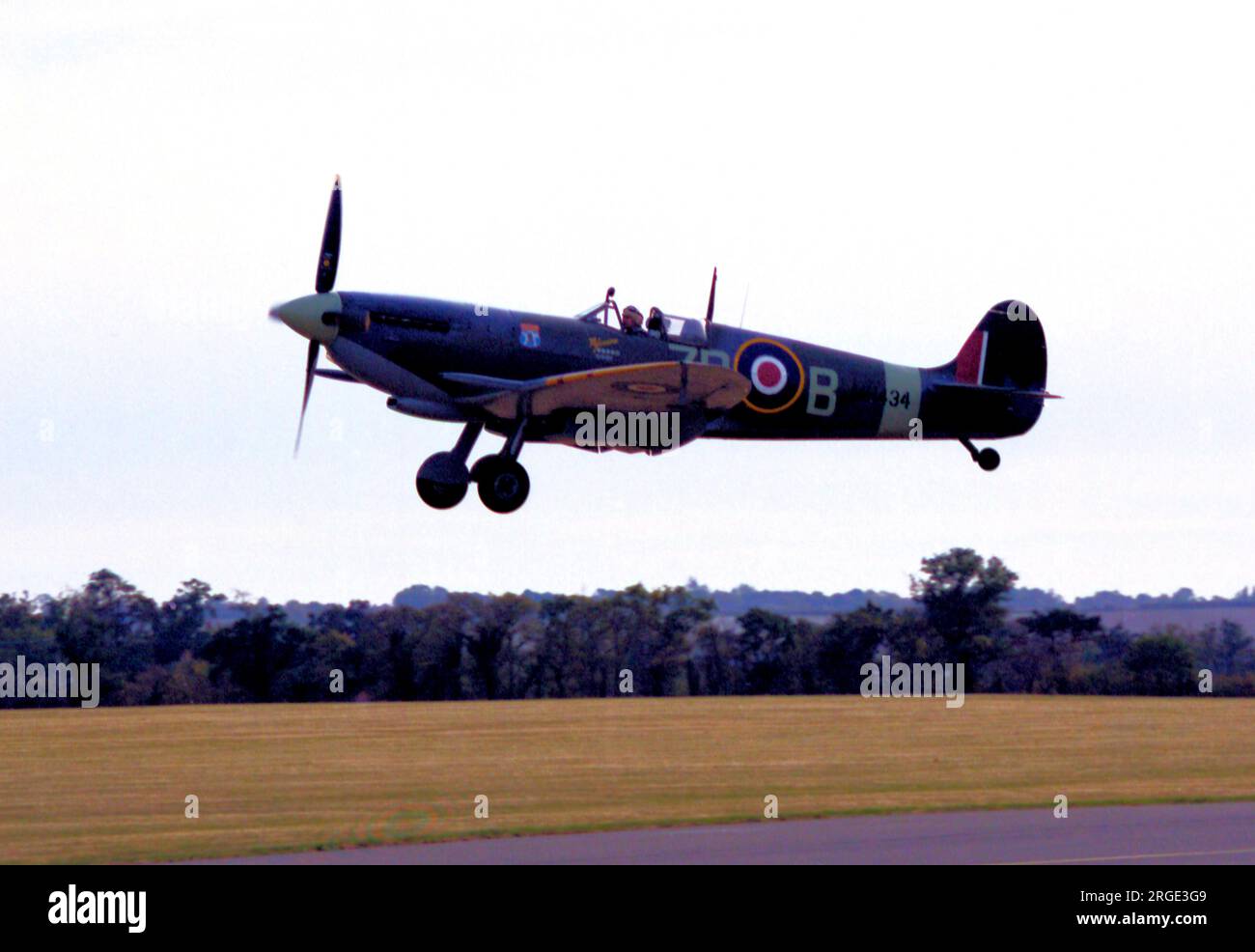 Supermarine Spitfire LF Mk.IXc G-ASJV / MH434 (msn CBAF.IX.5562 Stock ...