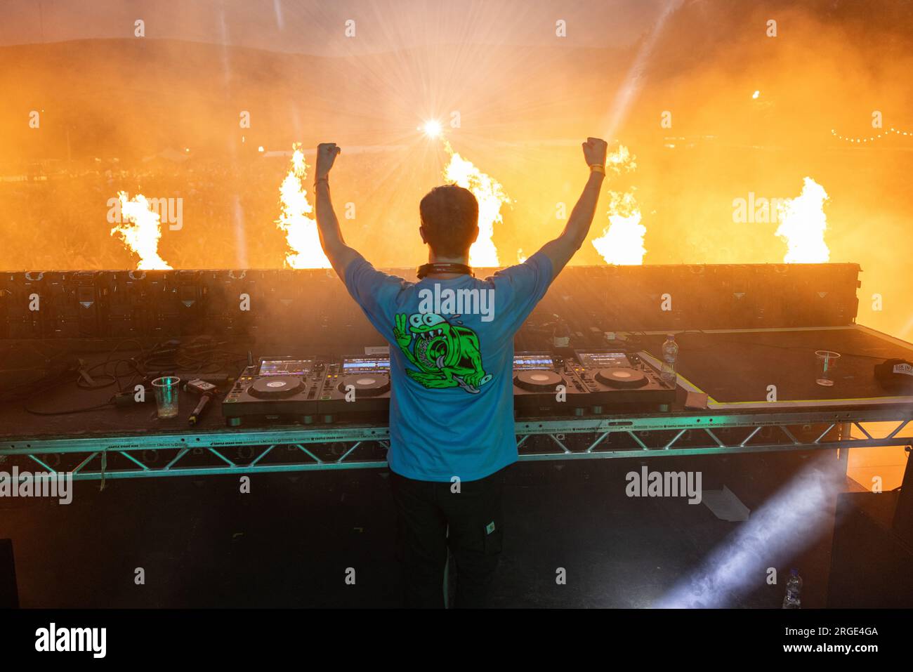 The coach banbridge hi-res stock photography and images - Alamy