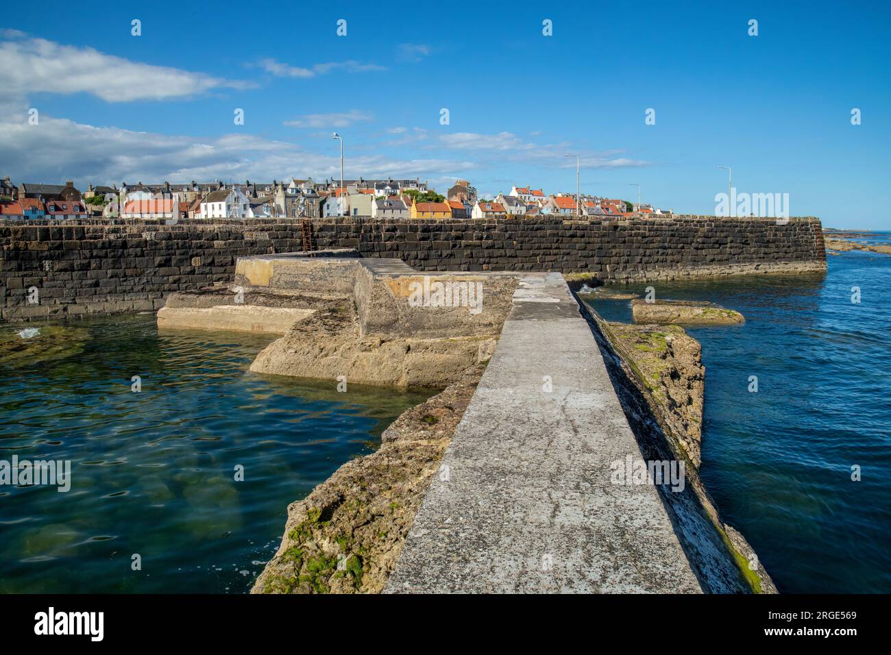 Zig zag ocean hi-res stock photography and images - Alamy