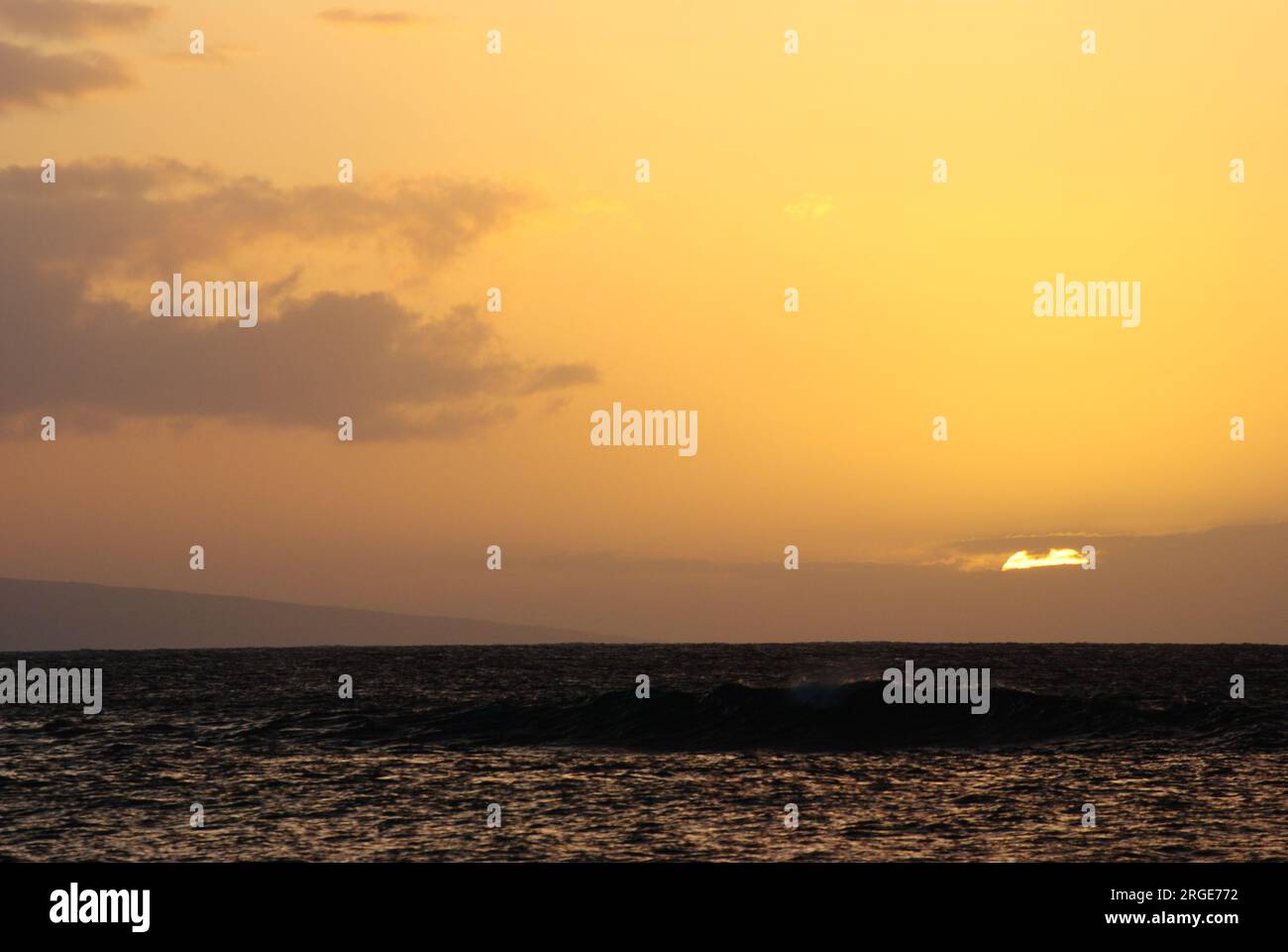 Maui melting sun hi-res stock photography and images - Alamy