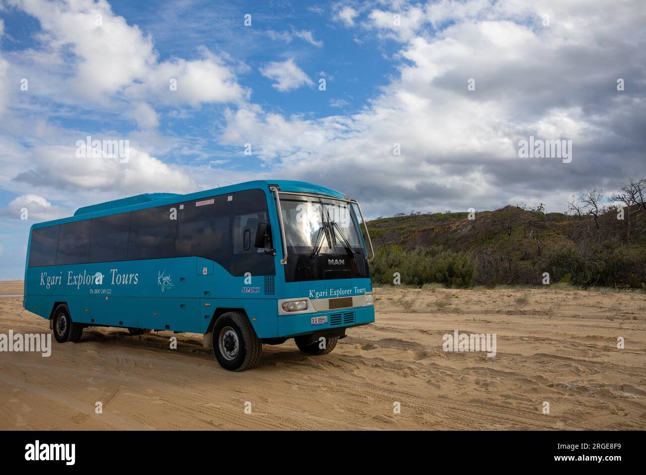 Fraser Island K'gari explorer tour bus on 75 mile beach,Queensland ...
