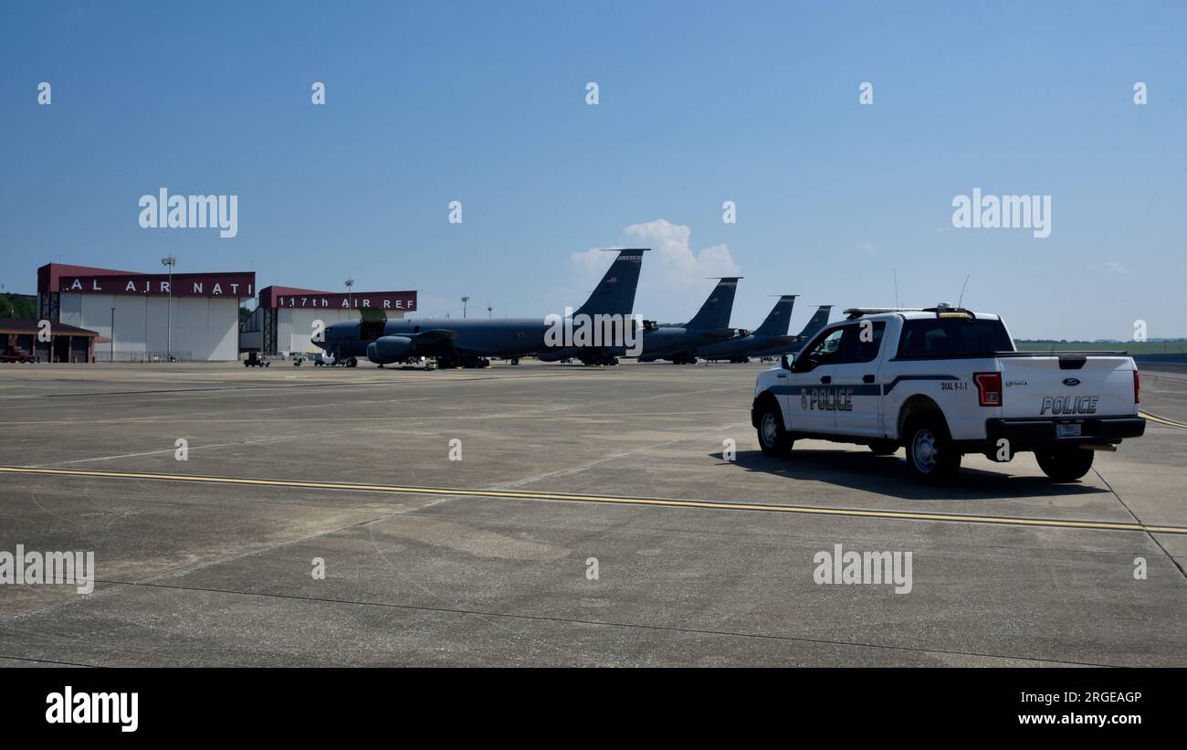 Air forces worldwide hi-res stock photography and images - Alamy
