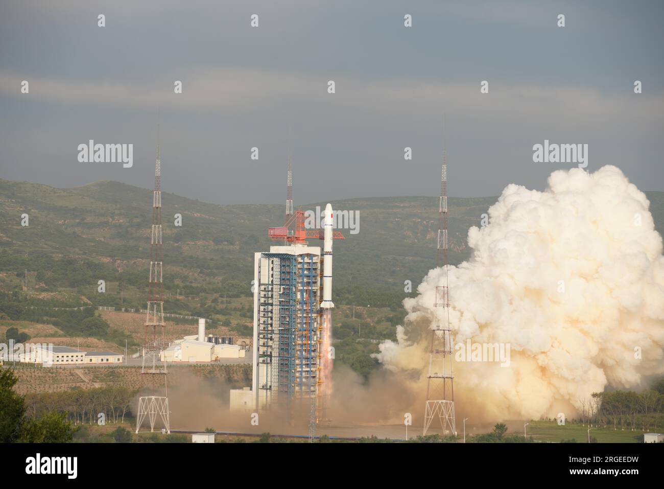 Long march 2c hi-res stock photography and images - Alamy