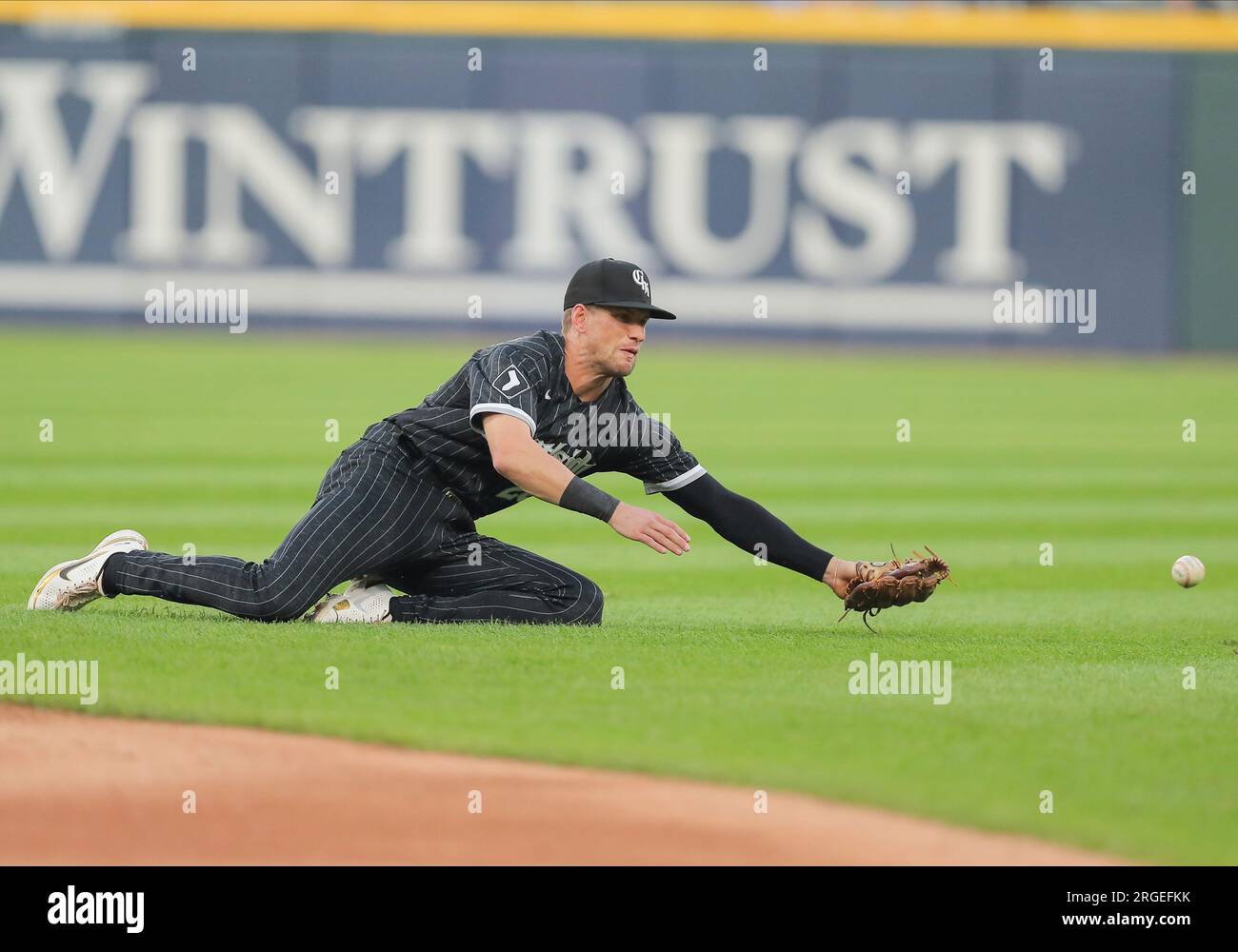 CHICAGO, IL - AUGUST 08: Chicago White Sox second baseman Zach ...