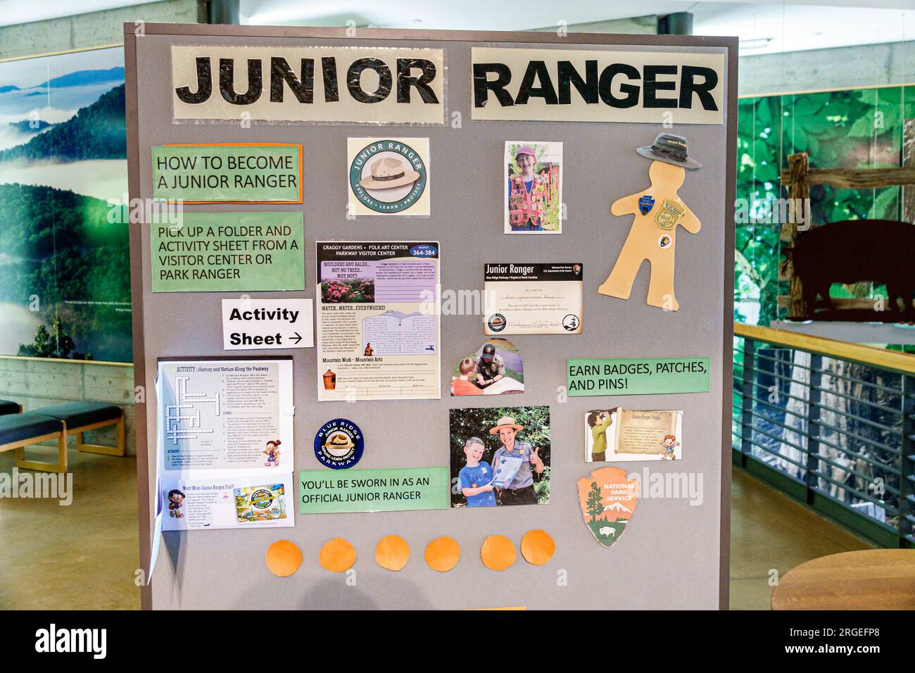 Ranger visitor center hi-res stock photography and images - Alamy