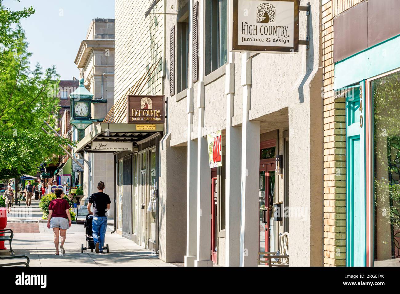 Hendersonville North Carolina,Main Street,man men male,woman women lady female,adults,residents ...