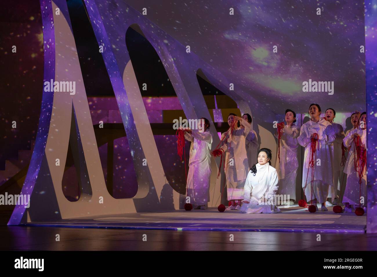 National theatre of korea hi-res stock photography and images - Alamy