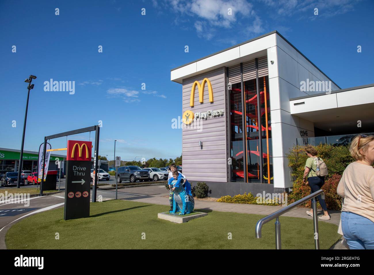 Port Macquarie service area and rest stop, McDonald's restaurant, for ...