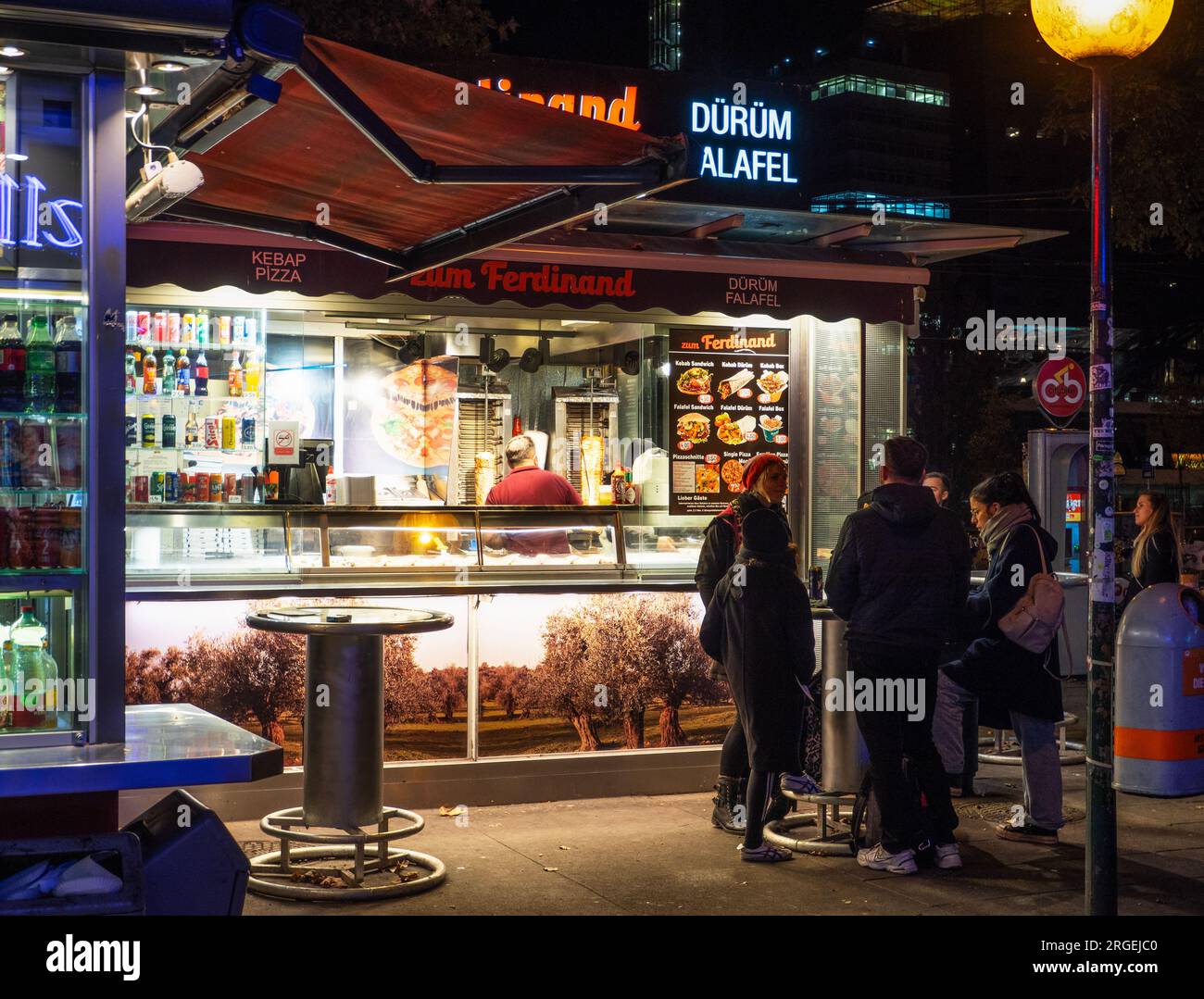 Vienna sausage street food hi-res stock photography and images - Alamy