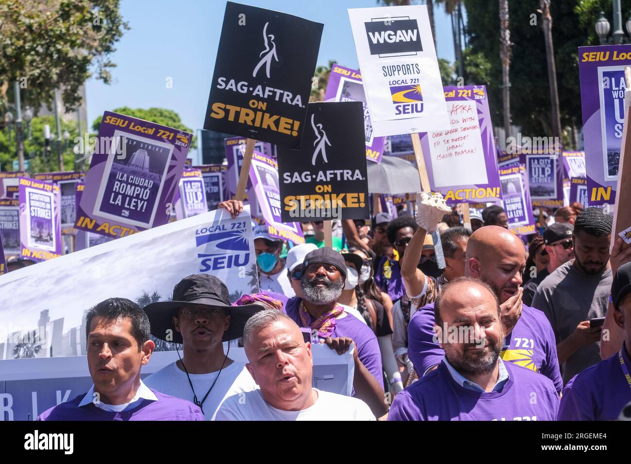 Slogans picket hi-res stock photography and images - Alamy