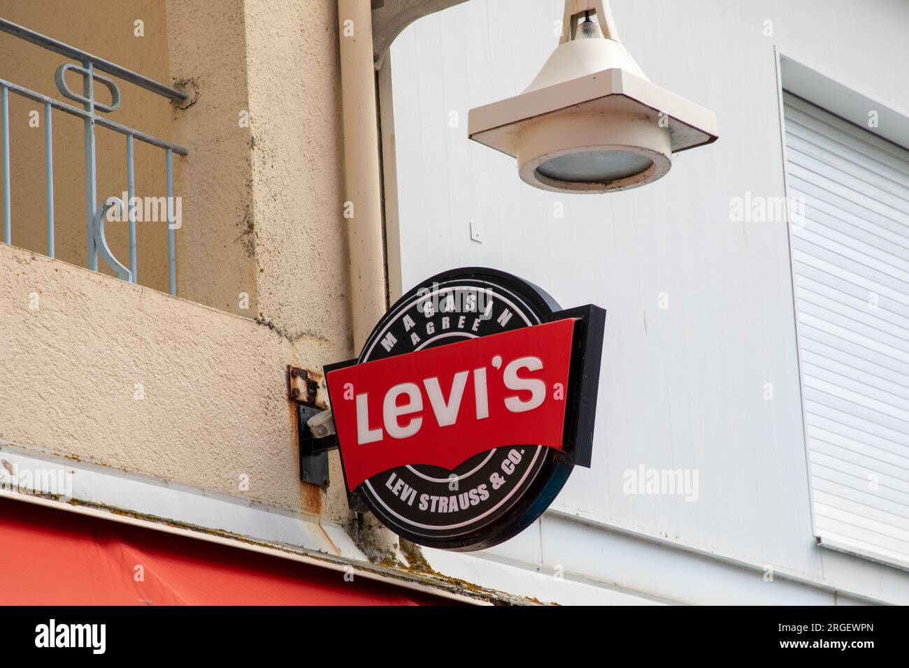 Logo de levis hi-res stock photography and images - Alamy
